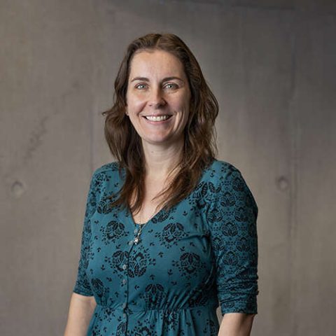 Dr Elizabeth Cunningham | Project Earth